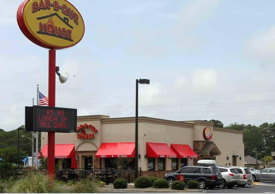 Bar-B-Que House - Destination BBQ