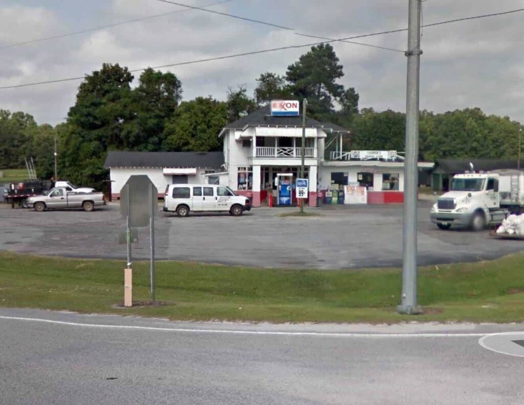 Cooper's Country Store, Authentic SC BBQ in Salters - Destination BBQ