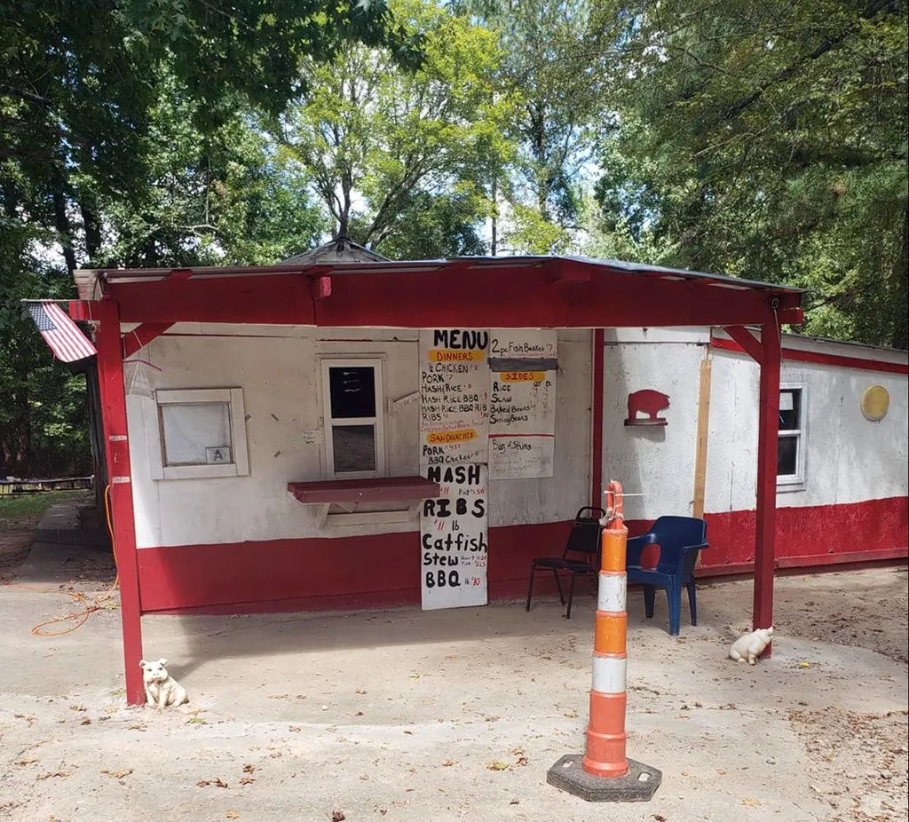 Frank's Barbeque Take Out near Ridgeway - Destination BBQ