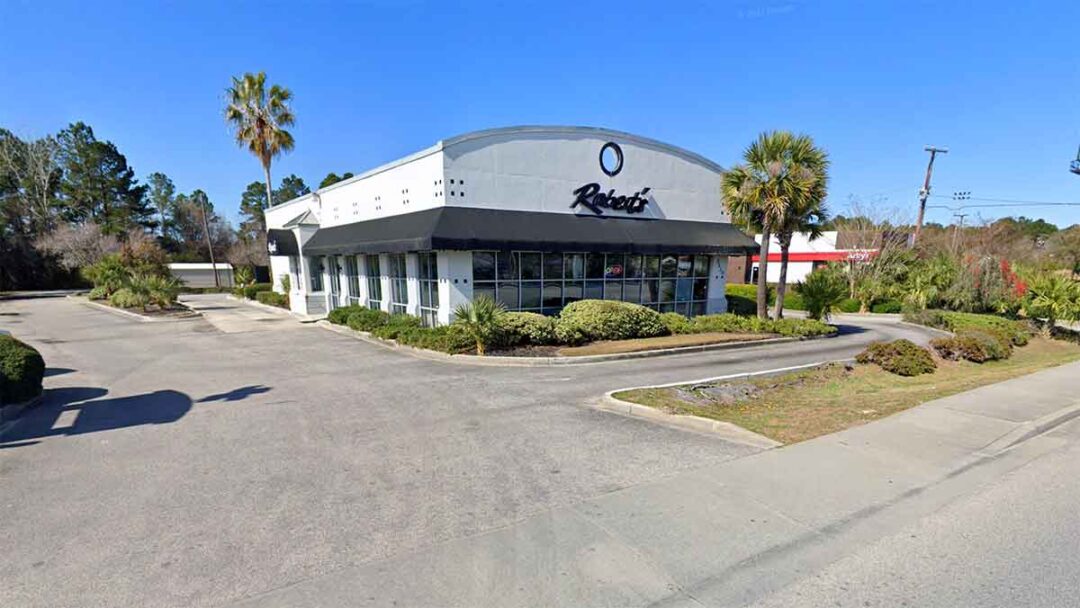 Robert’s Bar-B-Que - Destination BBQ