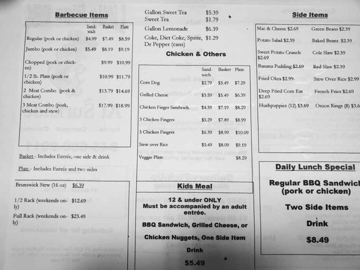 Little Pigs BBQ at Surfside Beach - Destination BBQ