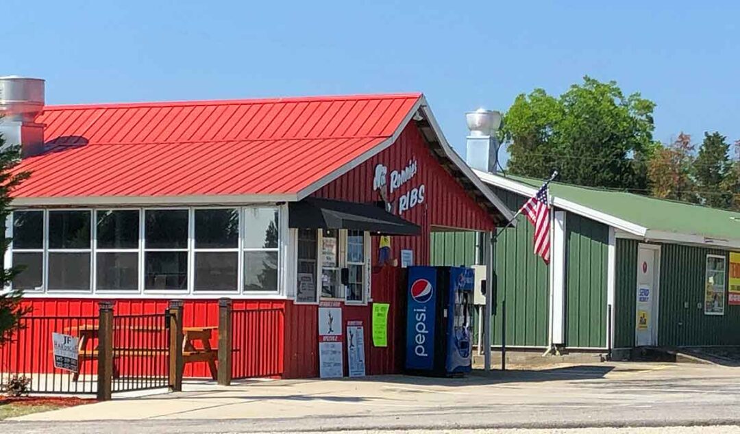 Ronnie’s Ribs, BBQ Restaurant in Elgin, SC - Destination BBQ