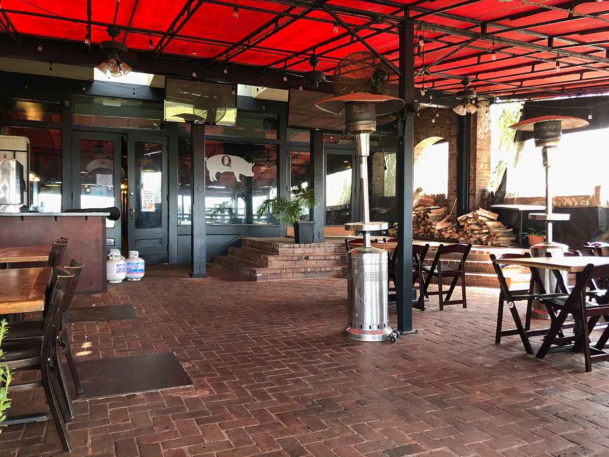 Q on Bay: Barbecue Restaurant in Beaufort, SC - Destination BBQ